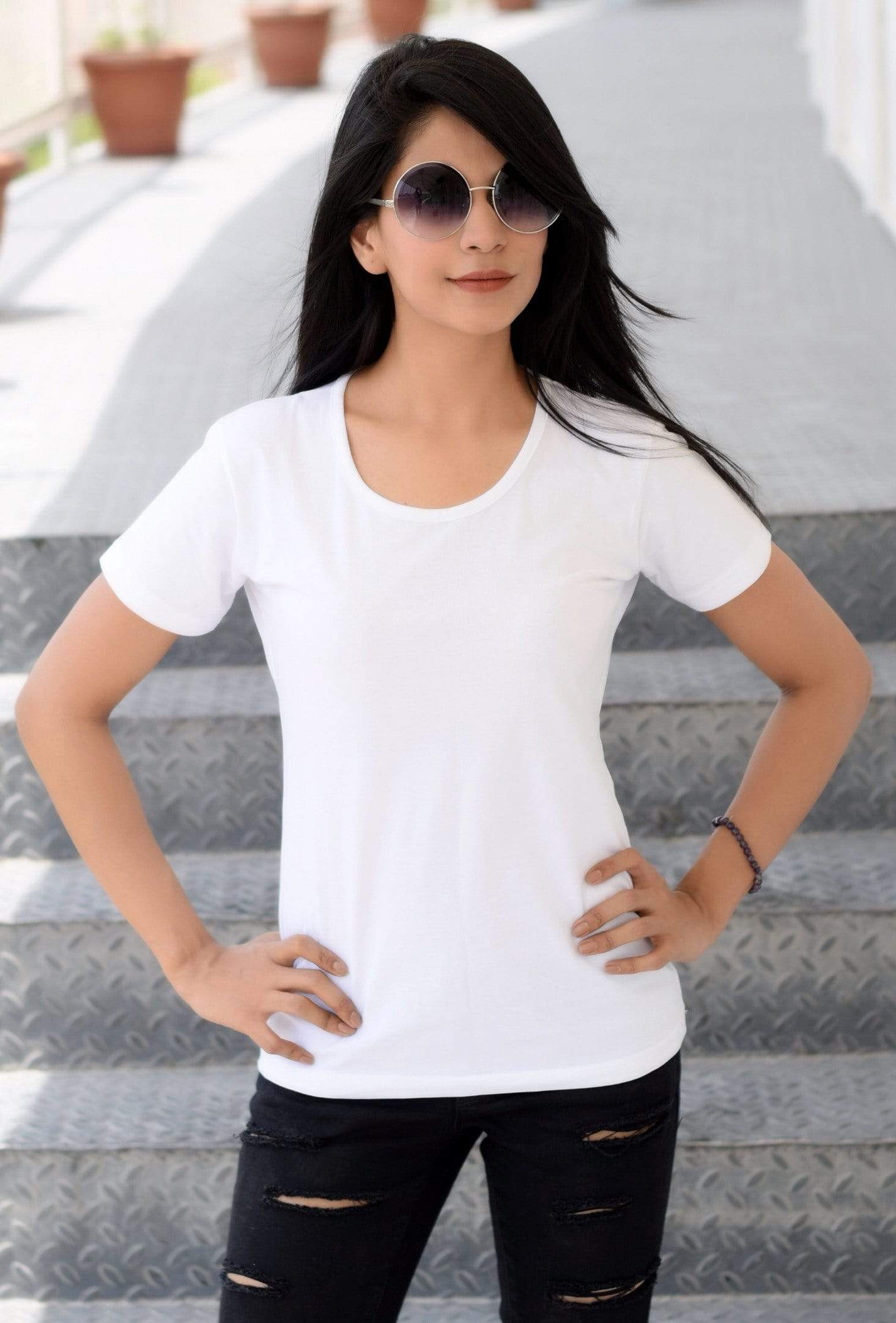 Women's Plain Round Neck T-shirt White – Wolfattire